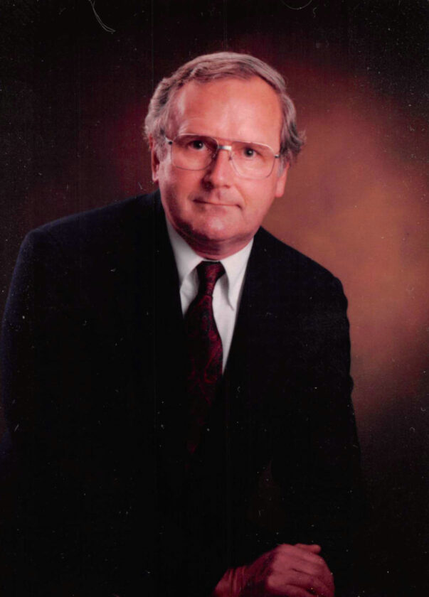 Dr. Richard Kirk Straley | News, Sports, Jobs - Williamsport Sun-Gazette